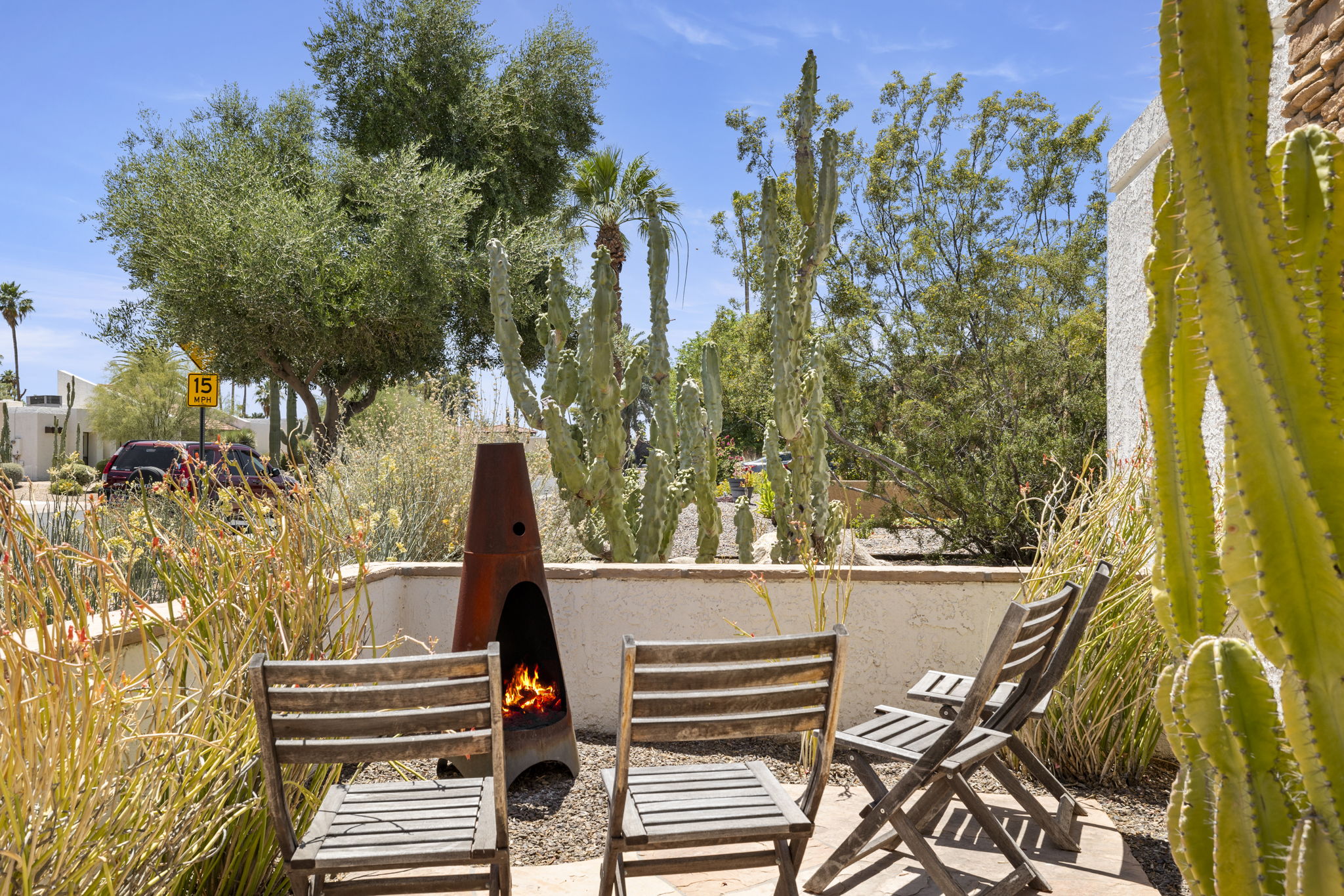 Twins & Co. Realty | 5018 E. Redfield Rd.